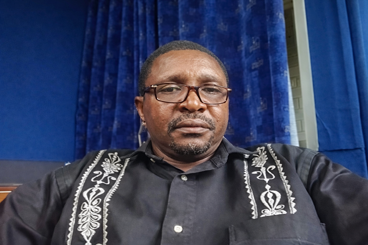 CAMEROUN : ABEL ELIMBI LOBÉ, ENTRE AVEU DE « BAMIPHOBIE » ET STRATÉGIE ...